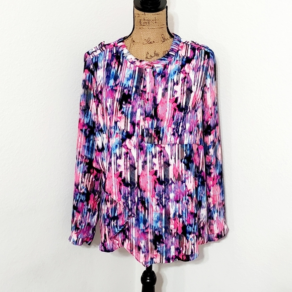 NY Collection | Tops | Ny Collectionabstract Printlayered Front ...
